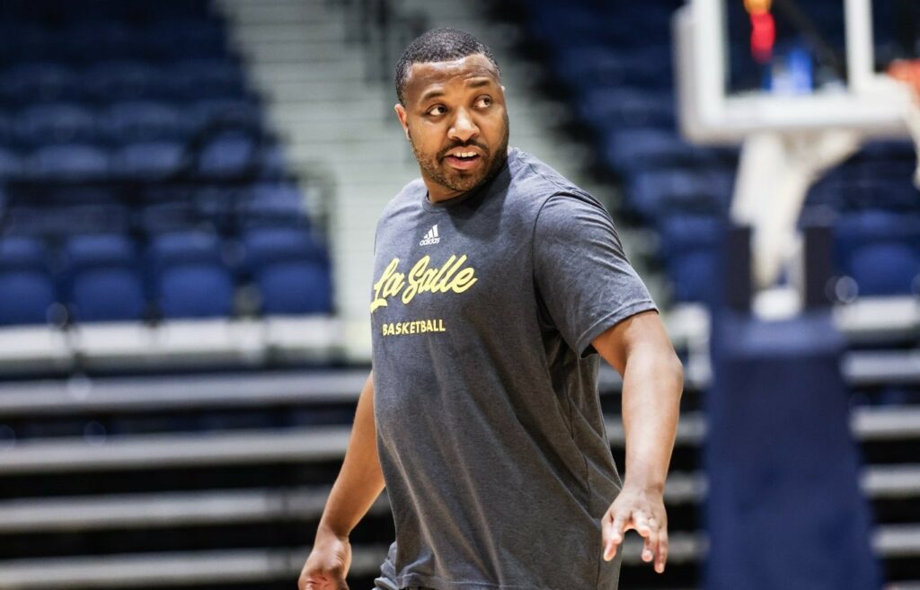 Bracy Column: Nichols, La Salle building culture of toughness this ...